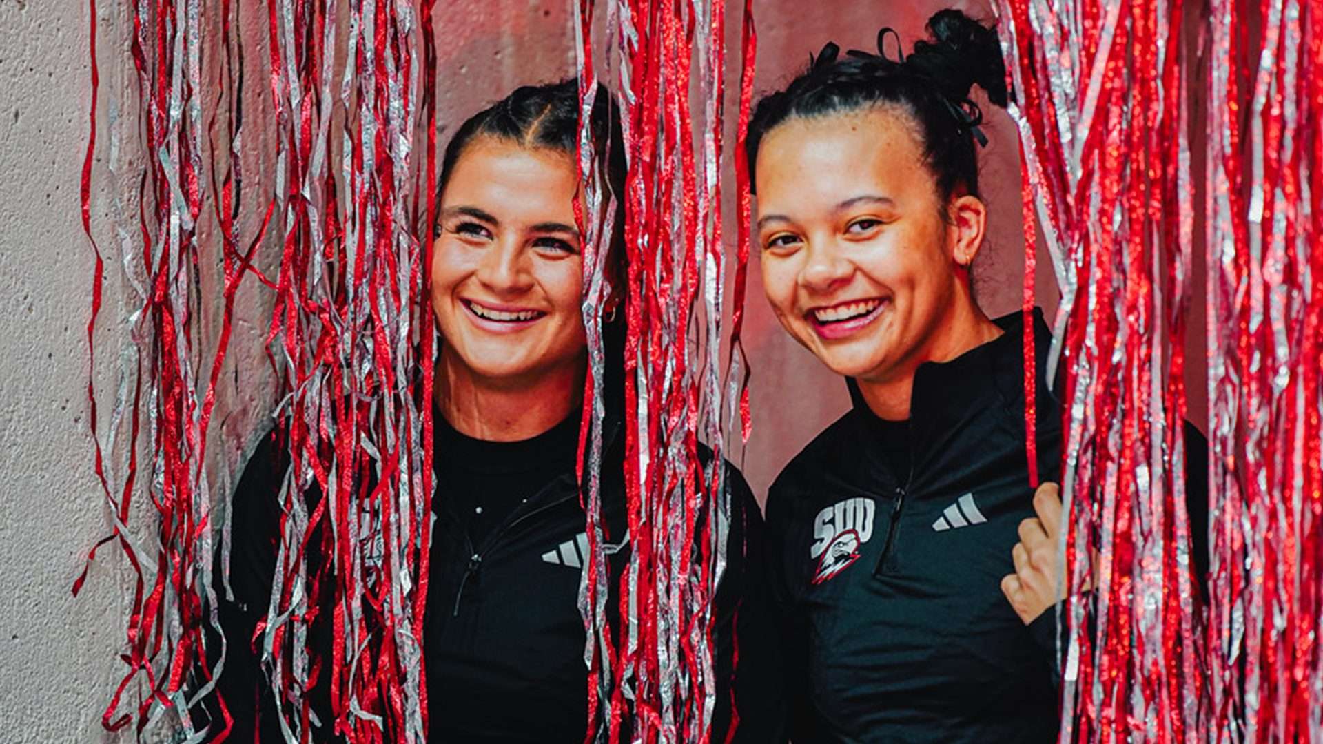 Double Comeback: Goodman and Pardue Battle Back from Injury with Eyes ...