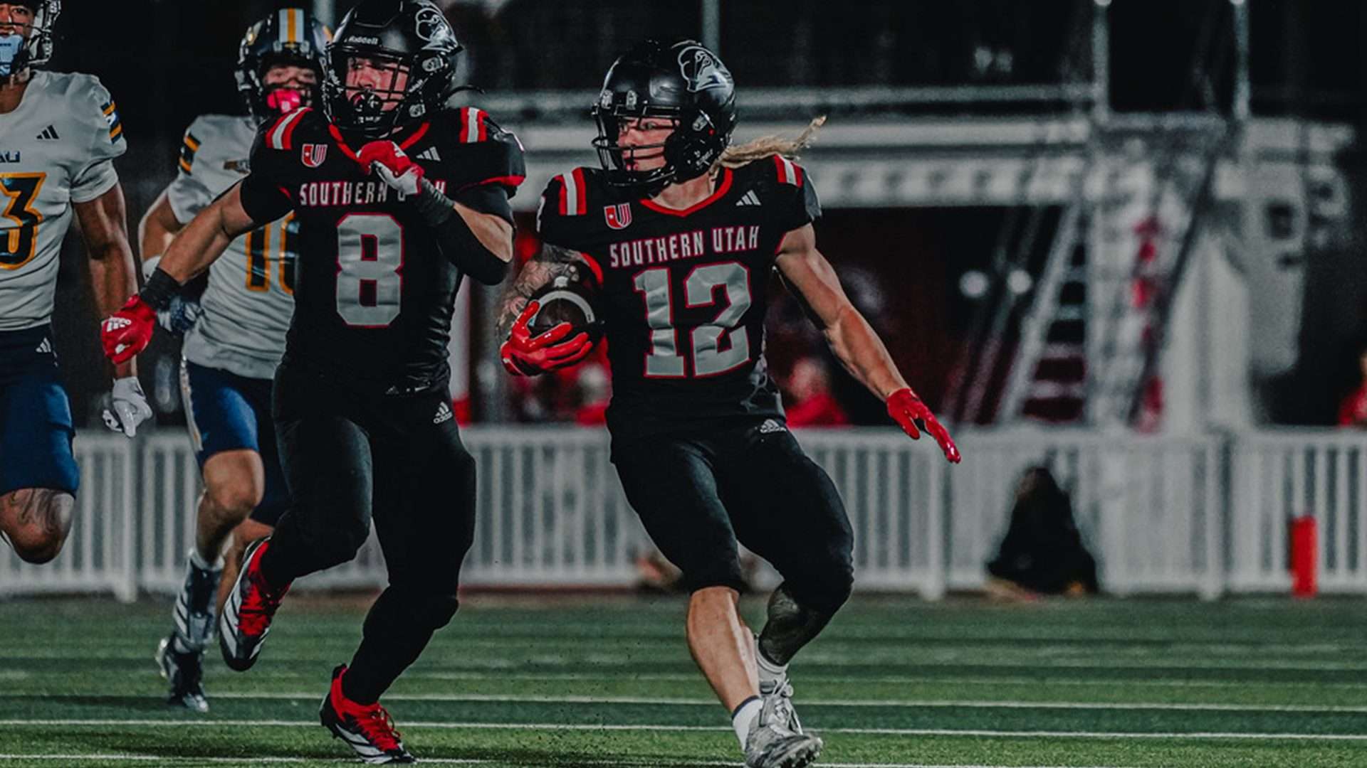 Dye and Sawyer Earn National & Conference Honors Following Standout ...